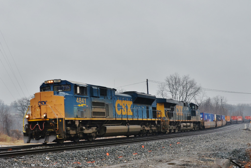 This unit has a great sounding horn.